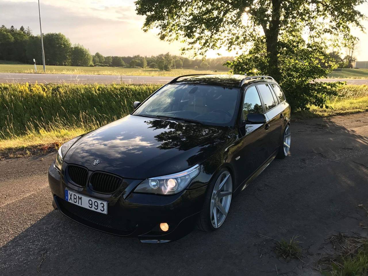 BMW E61 535d (2005) - Garaget