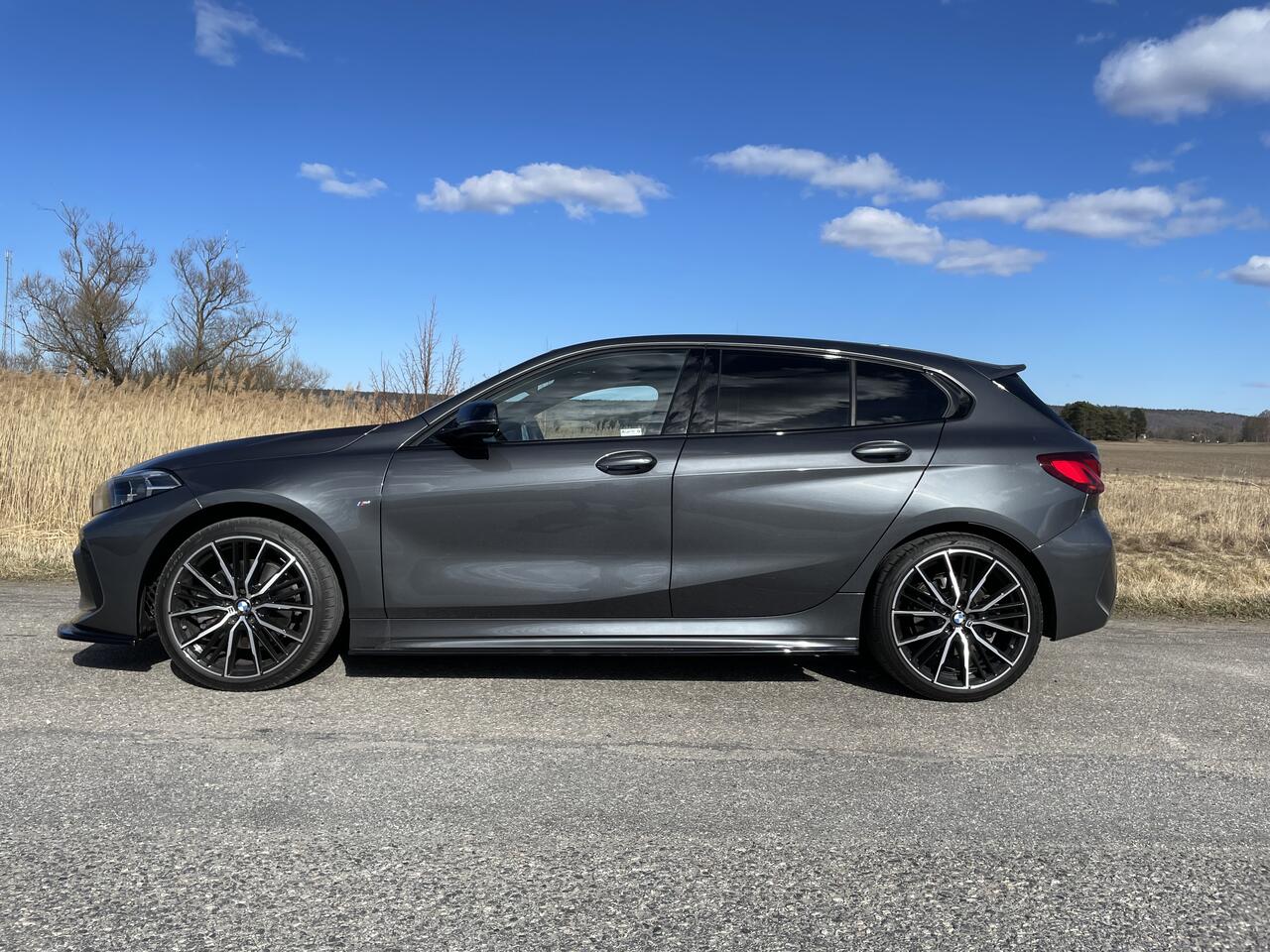 BMW 120i (2021) - Garaget