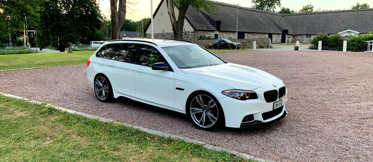 BMW 520d F11 2011 Garaget
