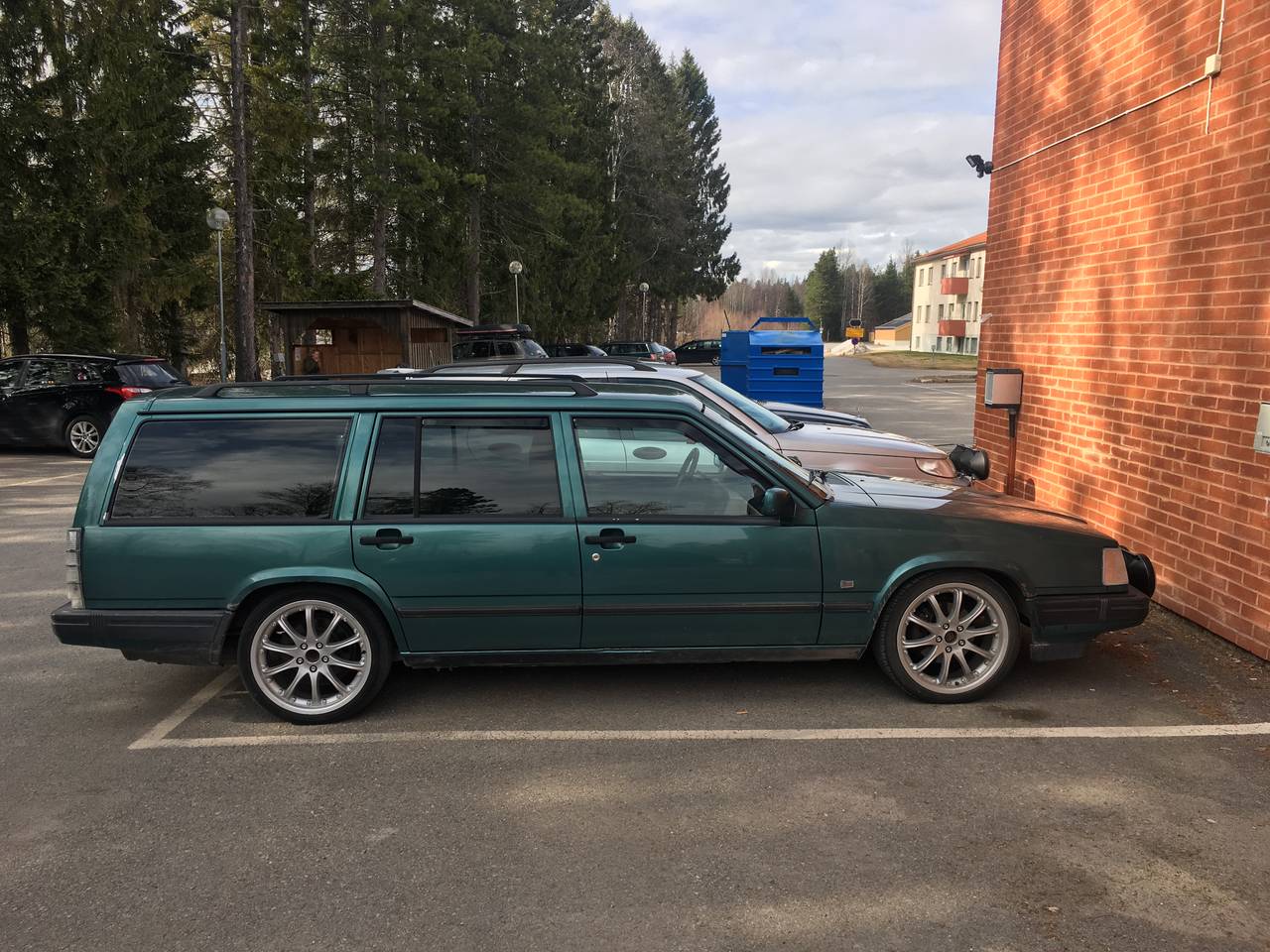Volvo 945 (1994) - Garaget
