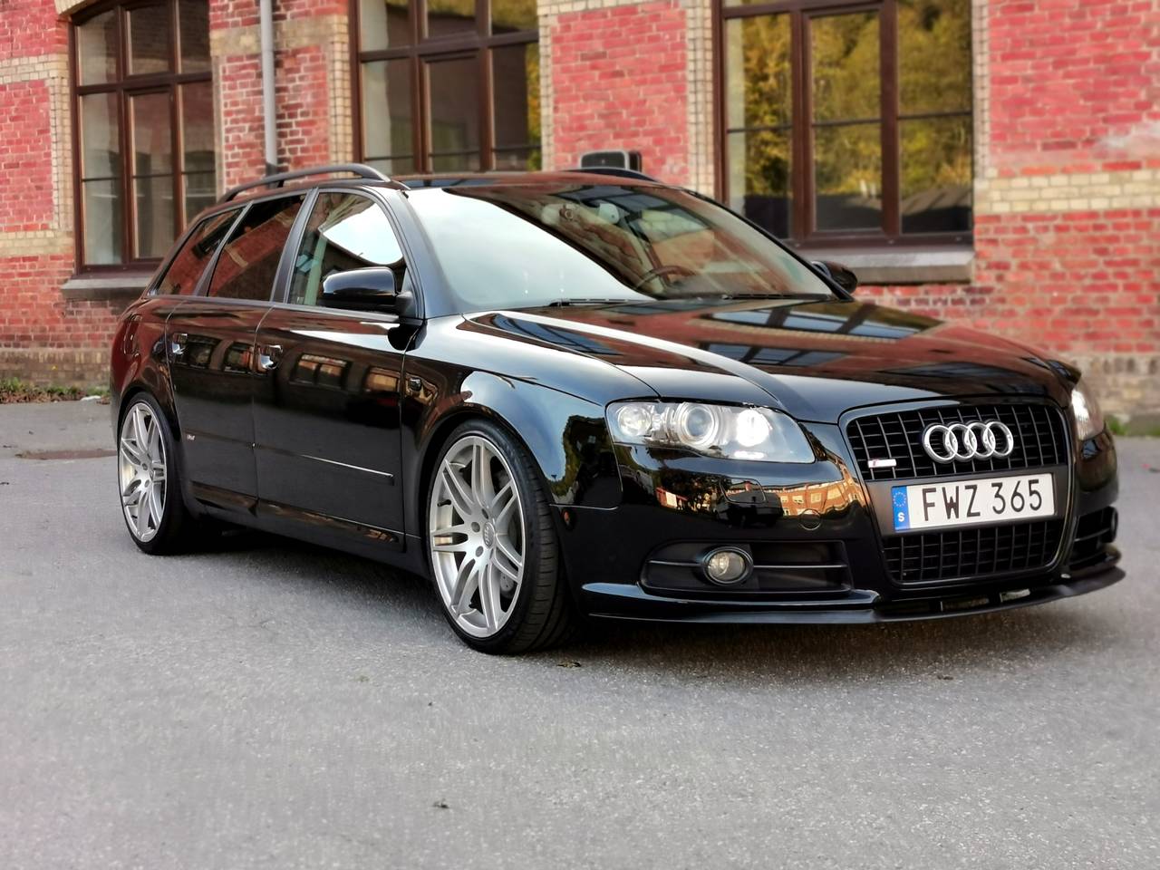 Audi A4 B7 Avant "Sportquattron - FWZ365" (2007) - Garaget
