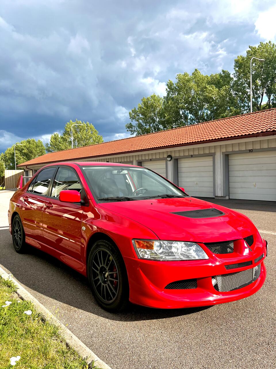 Mitsubishi Lancer Evolution 8 MR (2005) - Garaget