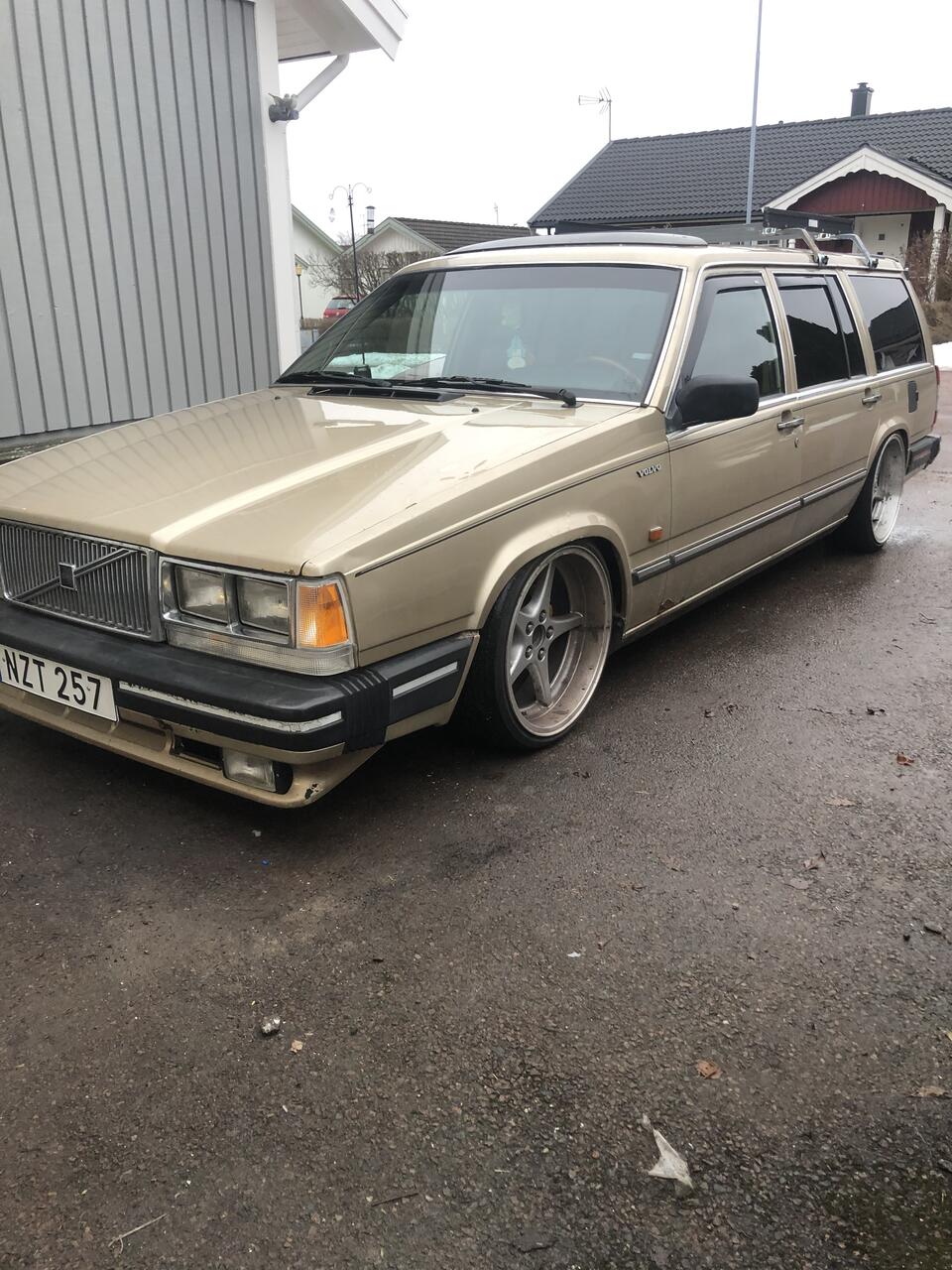 Volvo 745 GLE "D24TD" (1988) - Garaget