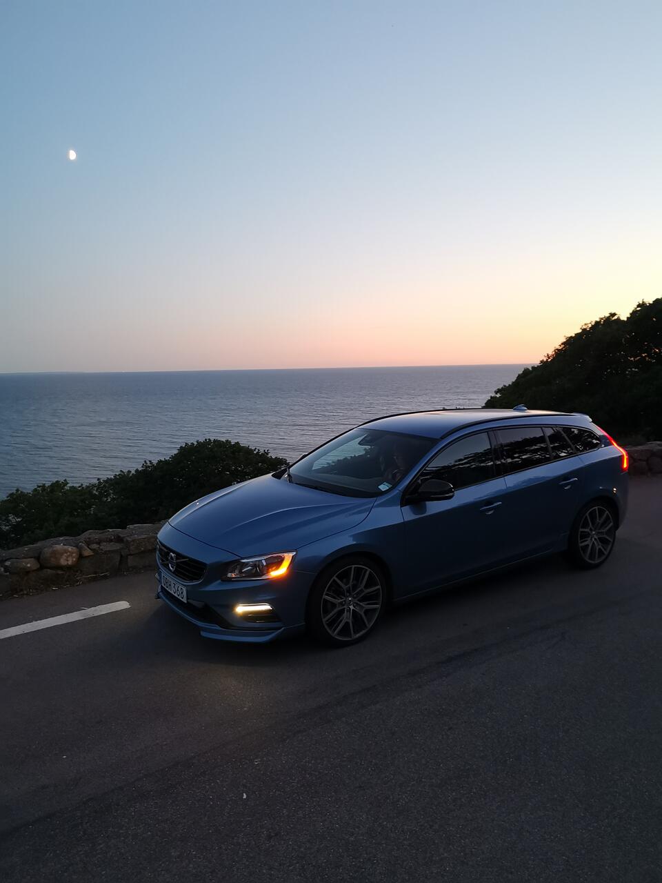 Volvo V60 D3 R Design (2014) - Garaget