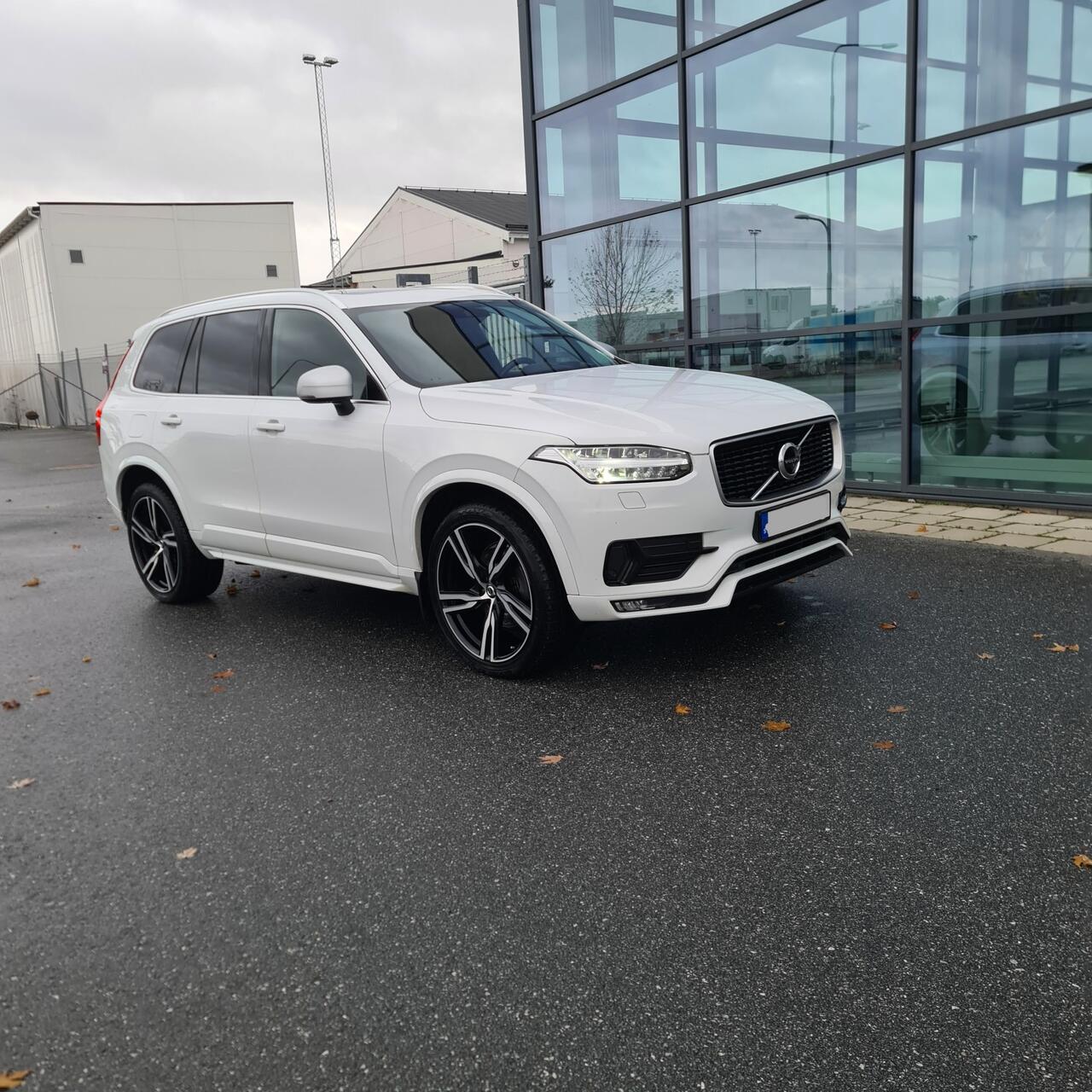 Volvo XC90 "D5 R-Design Polestar" (2018) - Garaget